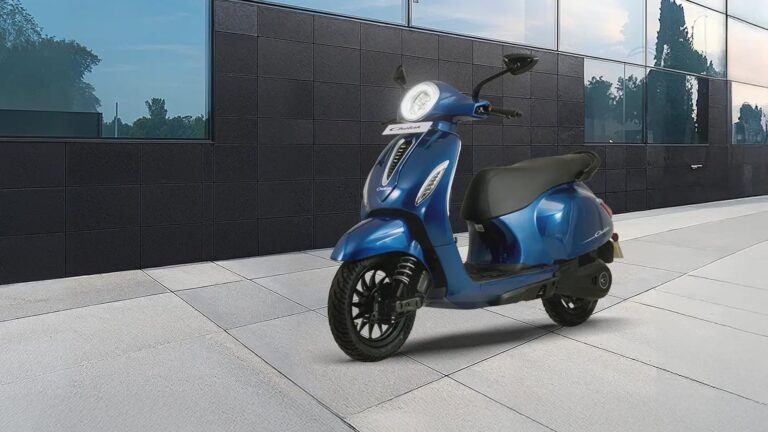Bajaj Chetak 3503: A Classic Reborn with Electric Innovation - YULU ...